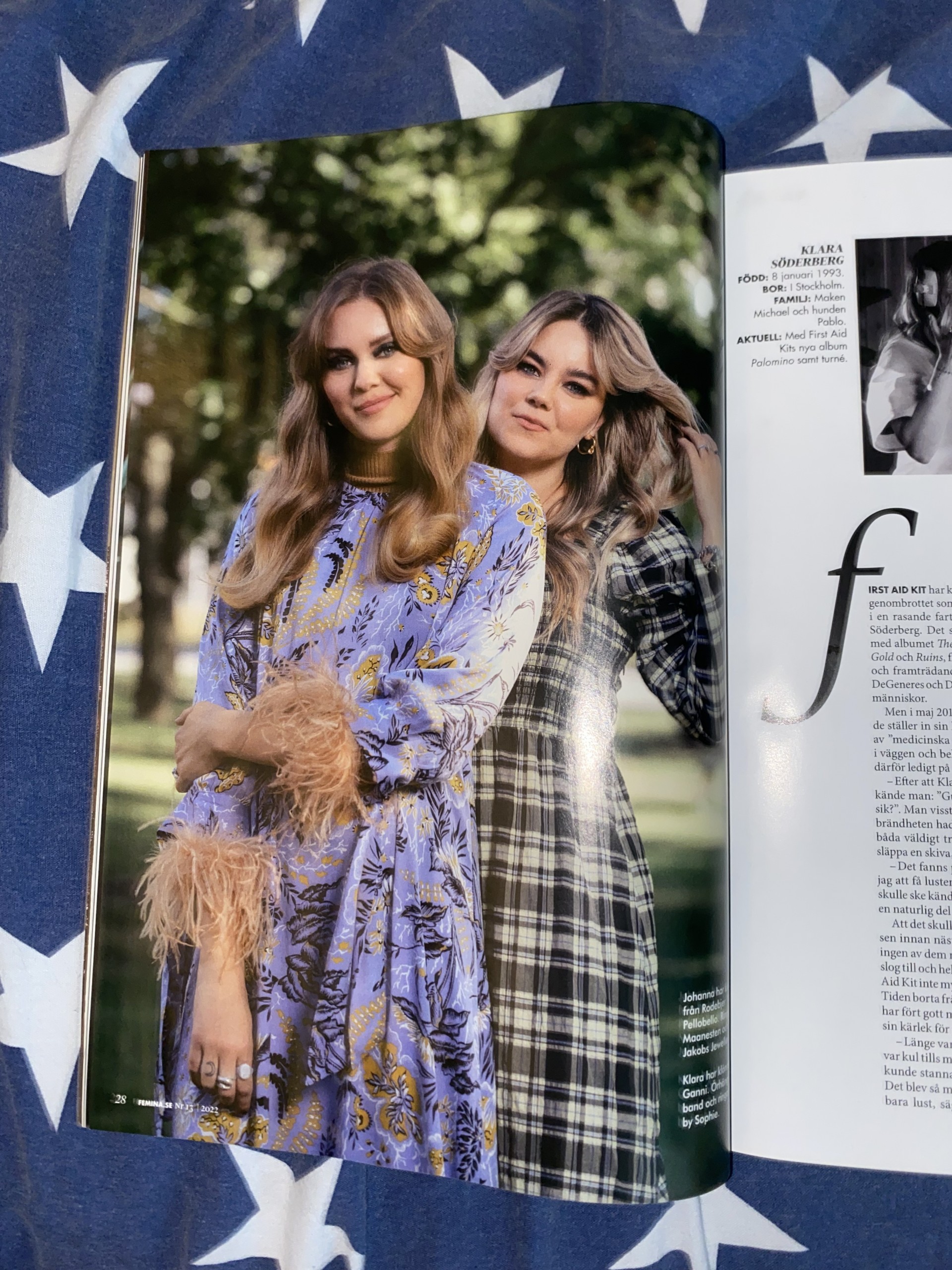 Inside of the new Femina magazine – Magazine Fetish